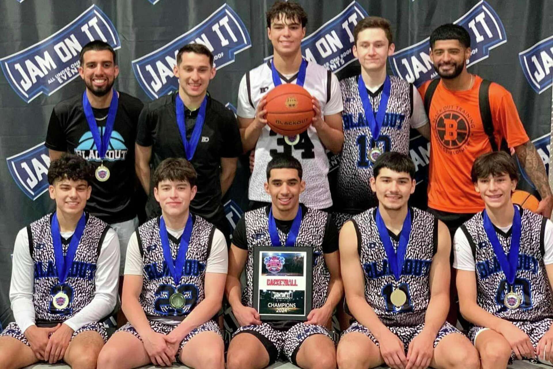 BlackOut Basketball crowned champions in Las Vegas