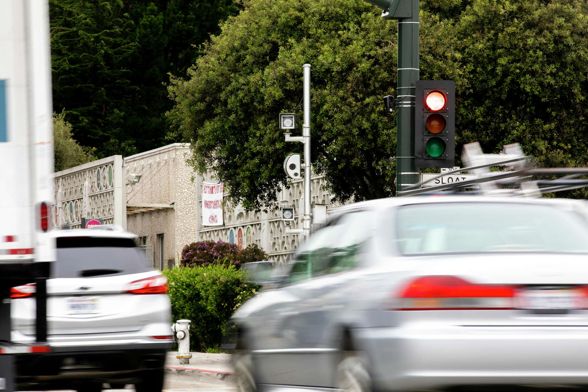 SF drivers get the most red light tickets at these intersections