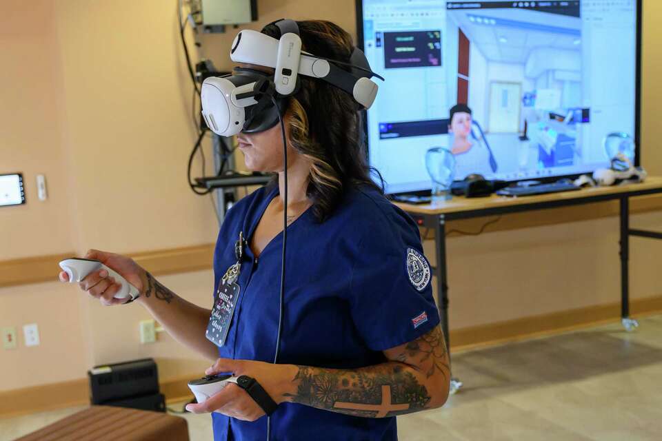 In modern nursing school, students learn in virtual reality