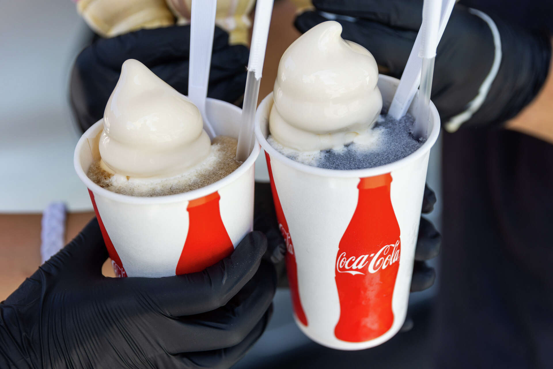 Cars line up around the block for this Bay Area drive-thru's ice cream