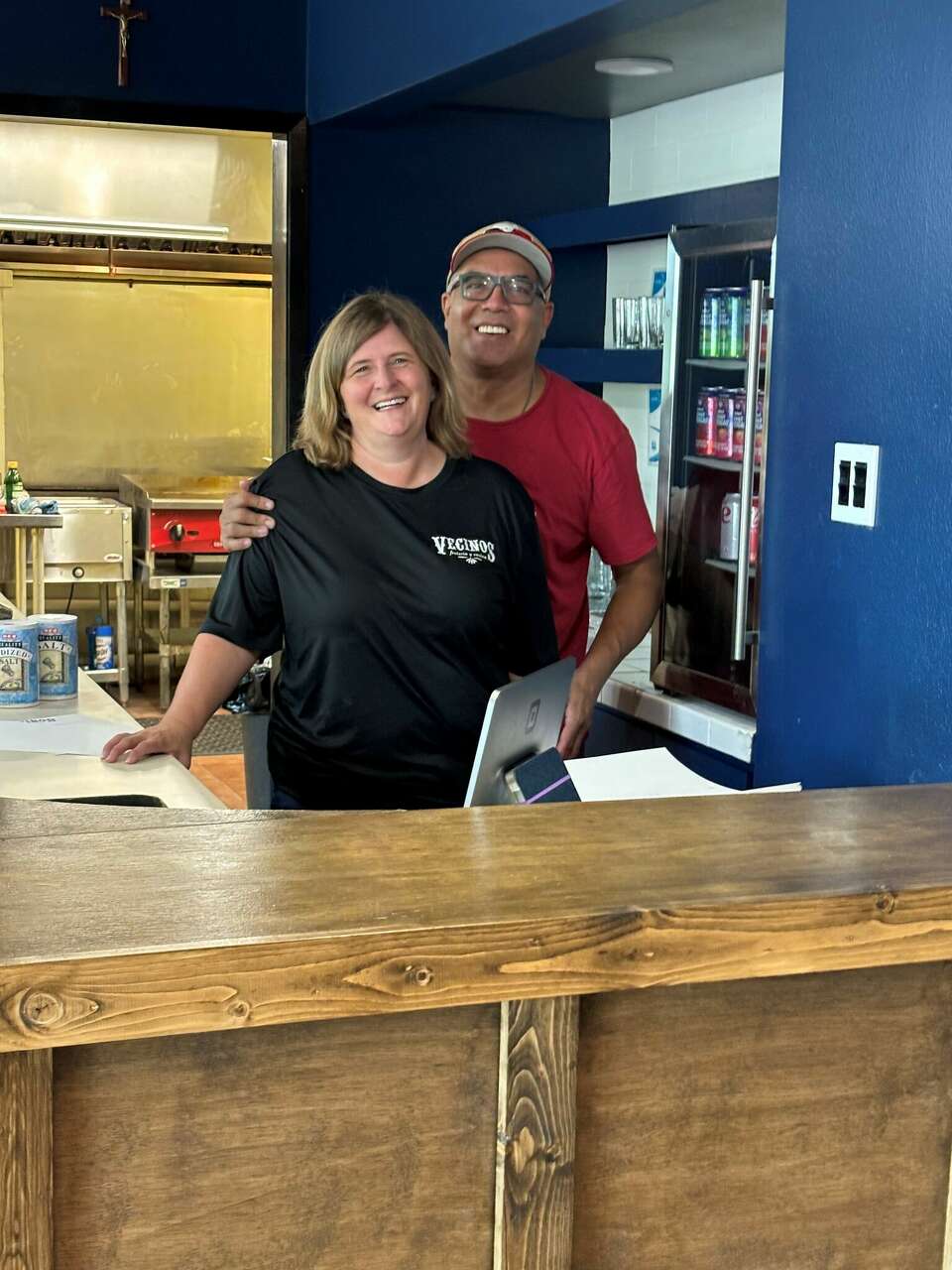Vecinos Cafe opens in Kerrville after food truck success