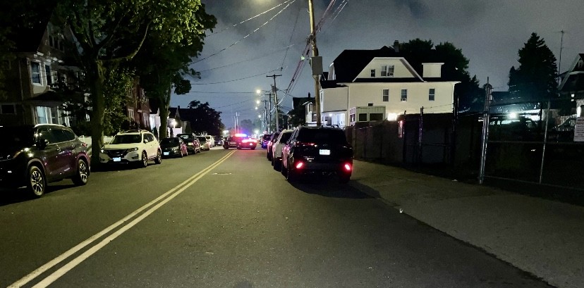 Police: Bridgeport man, 33, wounded in East Avenue shooting
