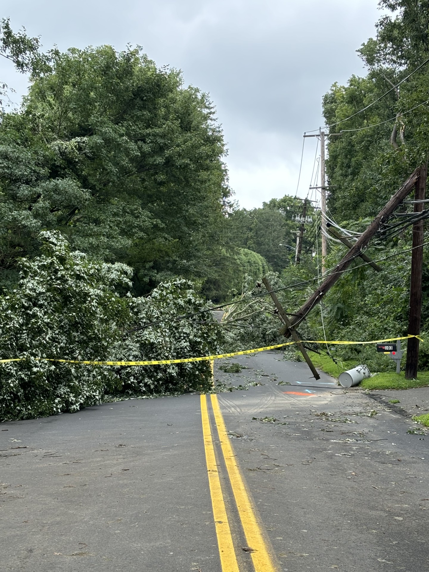 Officials: CT towns clean up from weekend storm: 'All hands on deck'