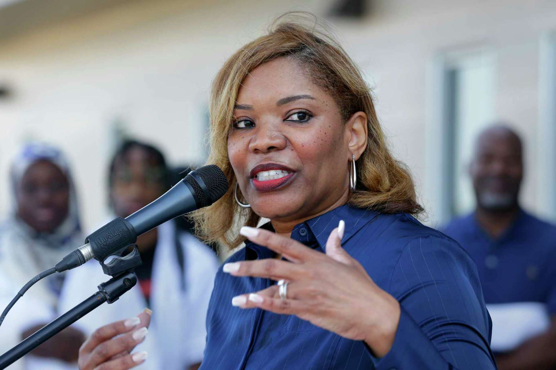 Rêve Prep charter school opens new building, renewed for 10 years