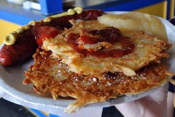 Six must-have foods to try at New Braunfels' 10-day Wurstfest