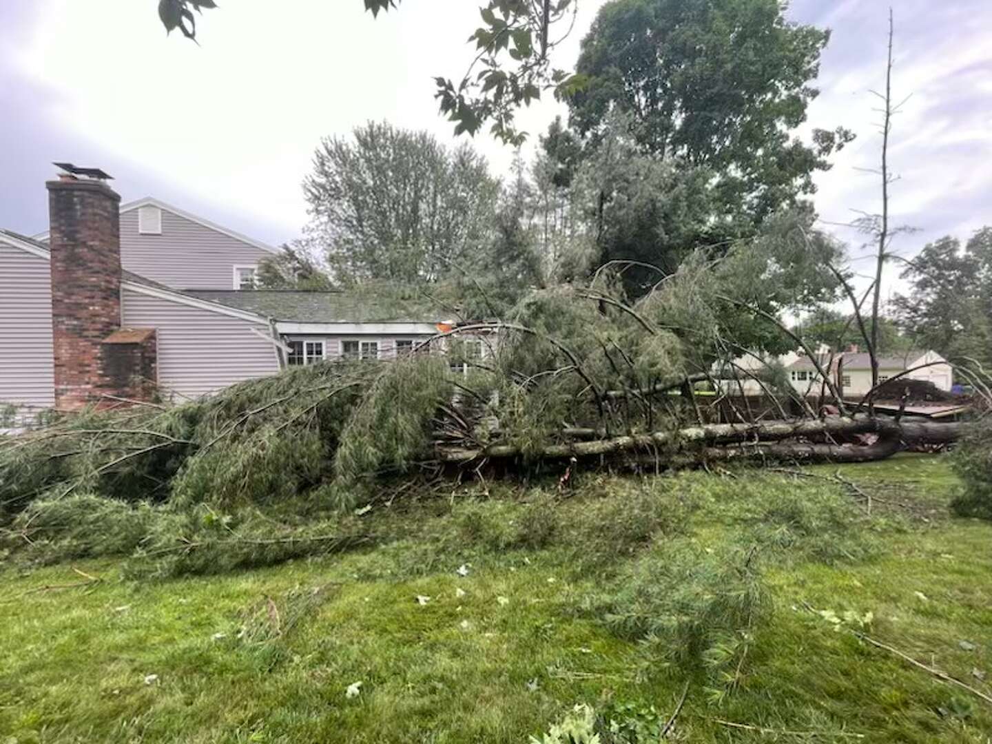 Microburst storm in Simsbury leaves severe damage in town