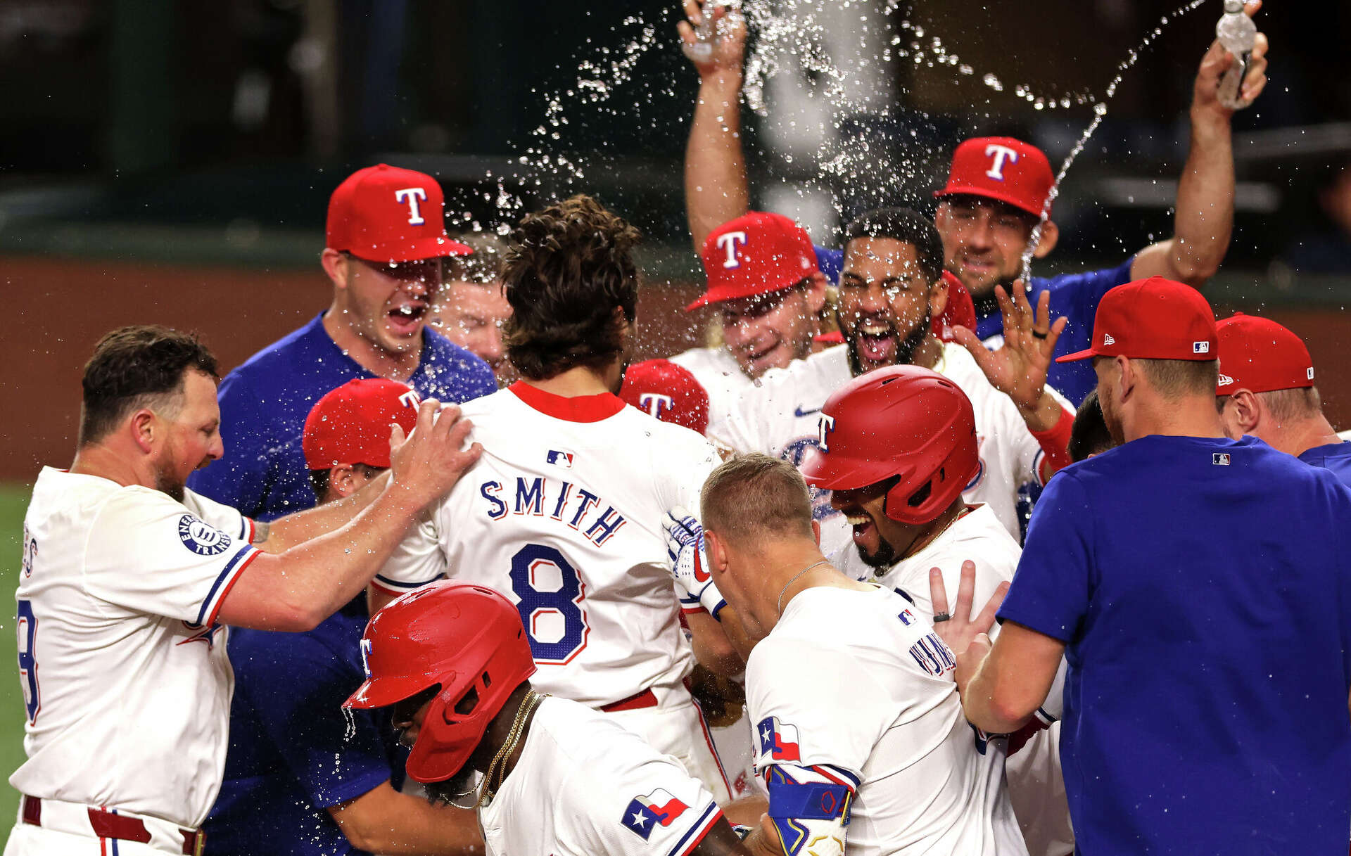 Texas Rangers walk off against Houston Astros in extra innings