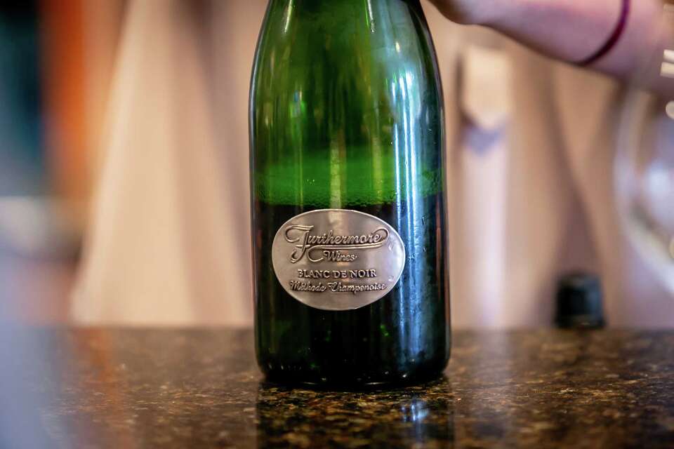 An ideal wine tasting itinerary for downtown Healdsburg