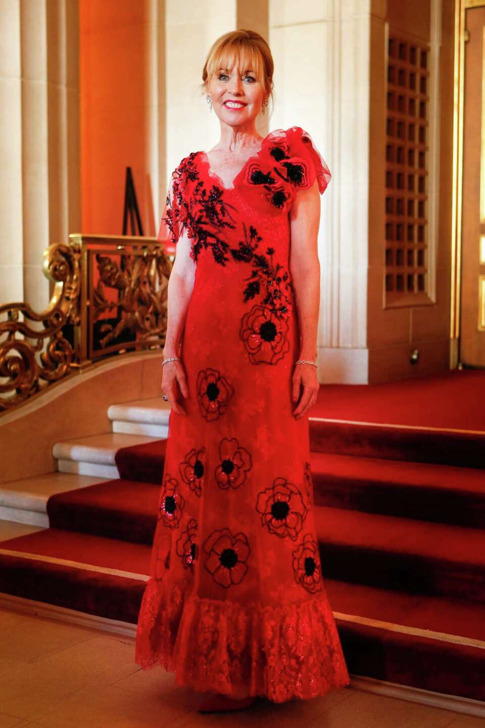 The looks in ‘Fashioning San Francisco’ have stories to tell