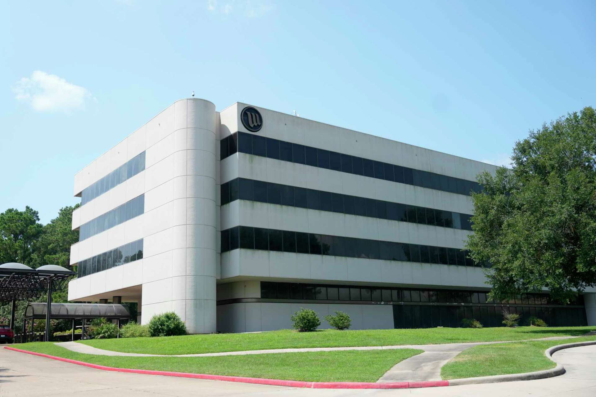 AI-driven data center surge draws attention of Biden, Texas regulators