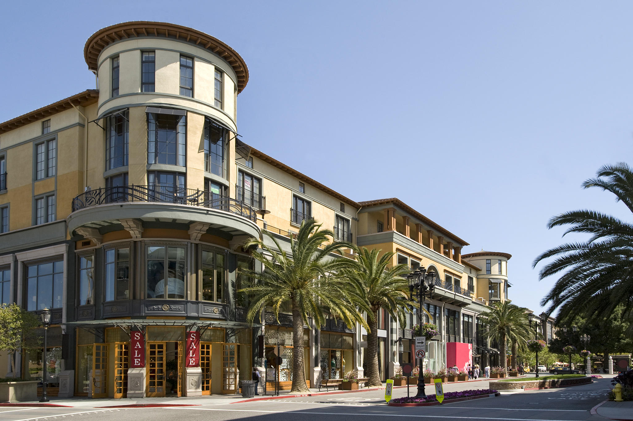 San Jose's Santana Row mall no longer offers free parking
