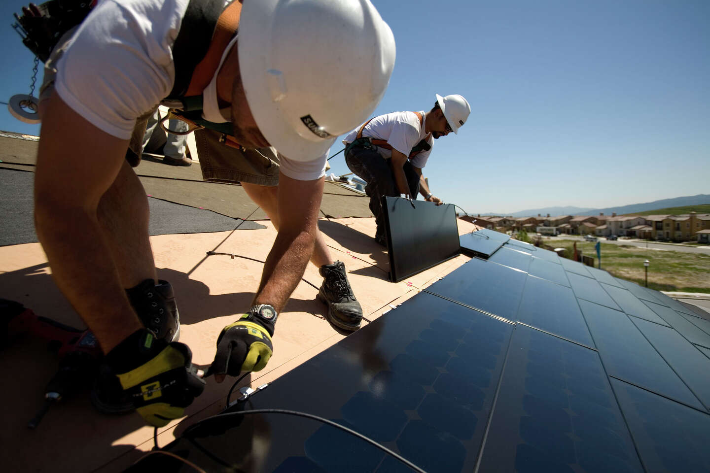 Bay Area solar company once worth $9 billion files for bankruptcy