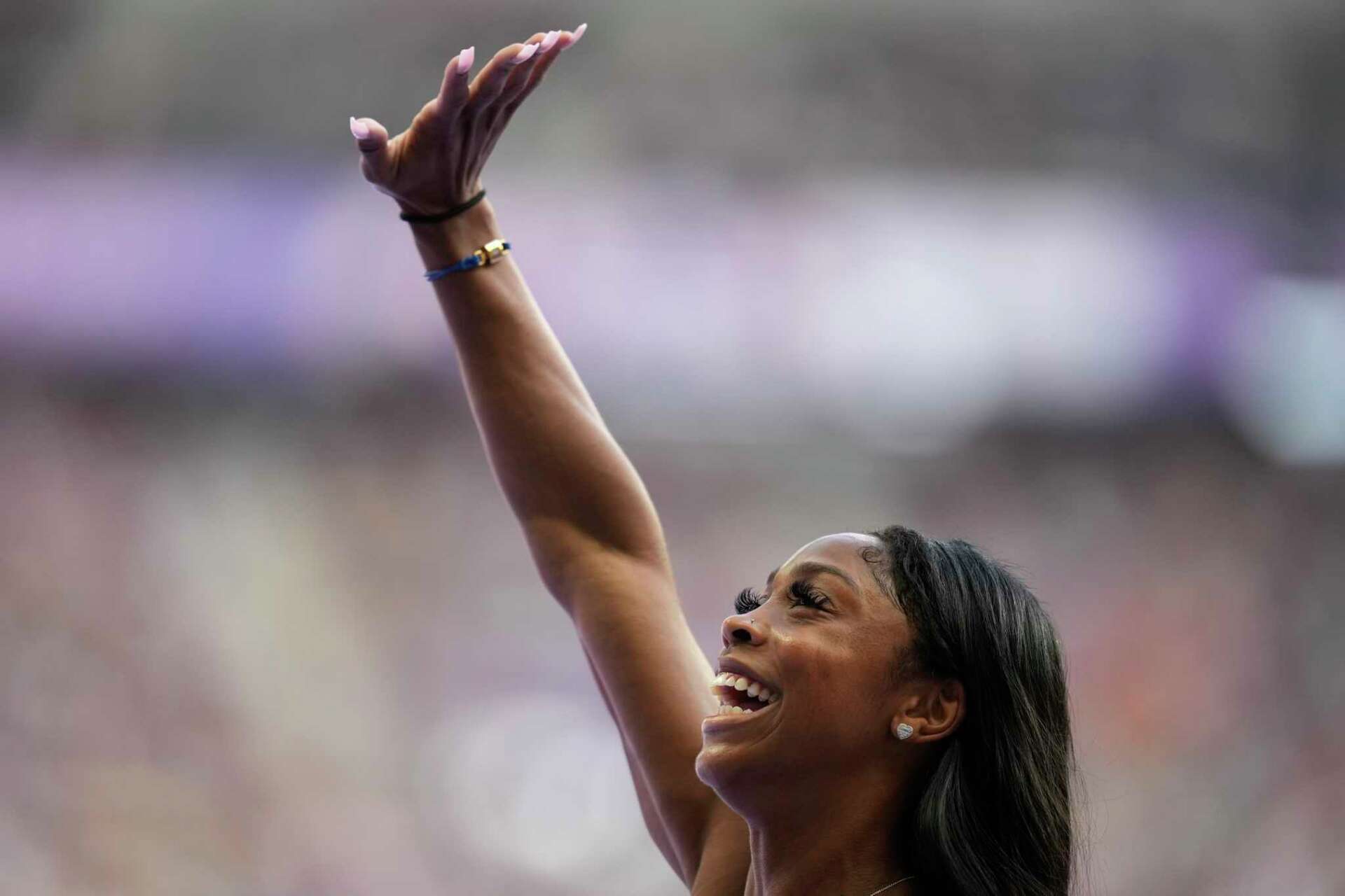 Alaysha Johnson advances in Olympic hurdles