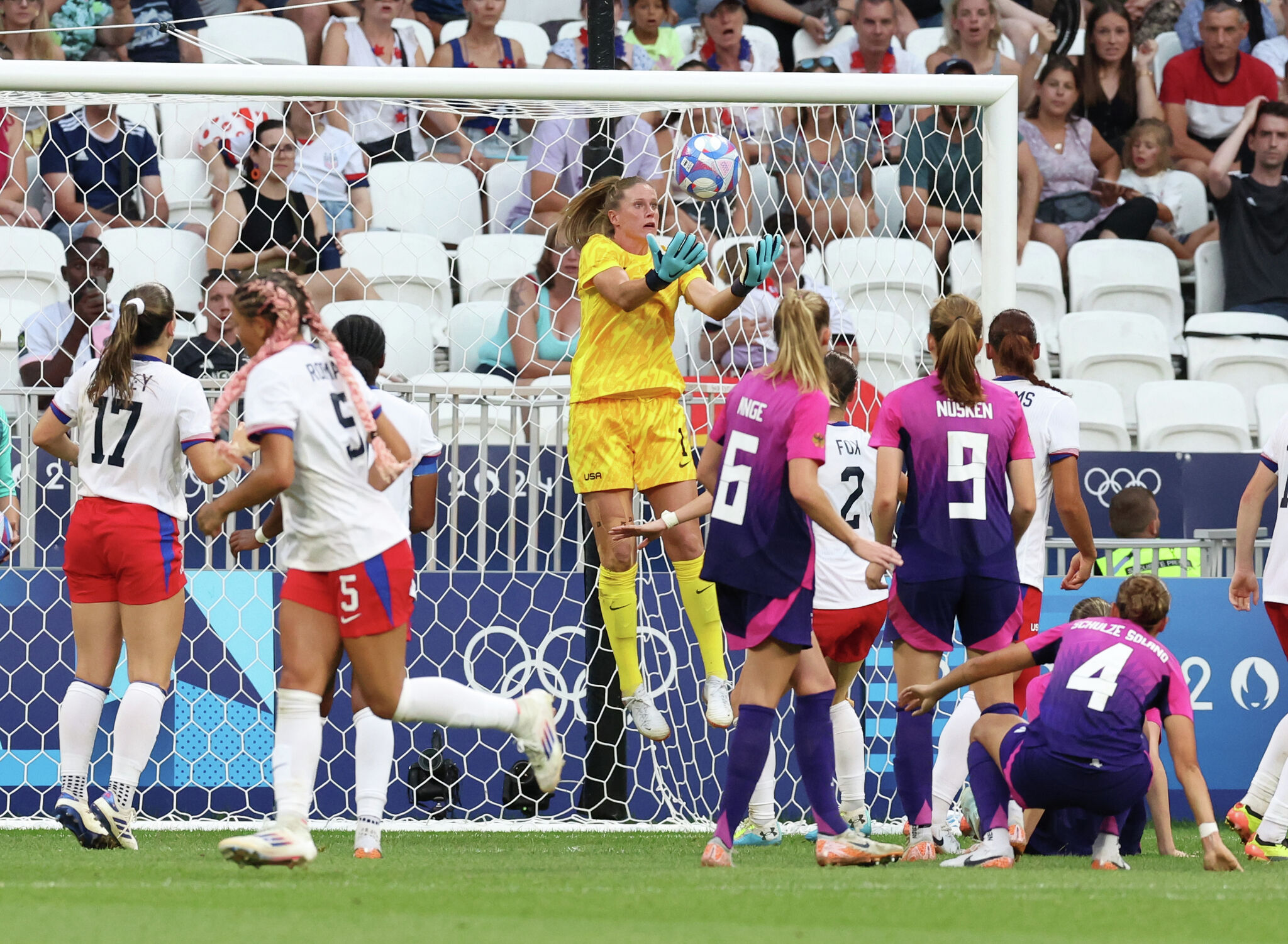 Alyssa Naeher's save advances U.S. to Paris Olympic gold medal game
