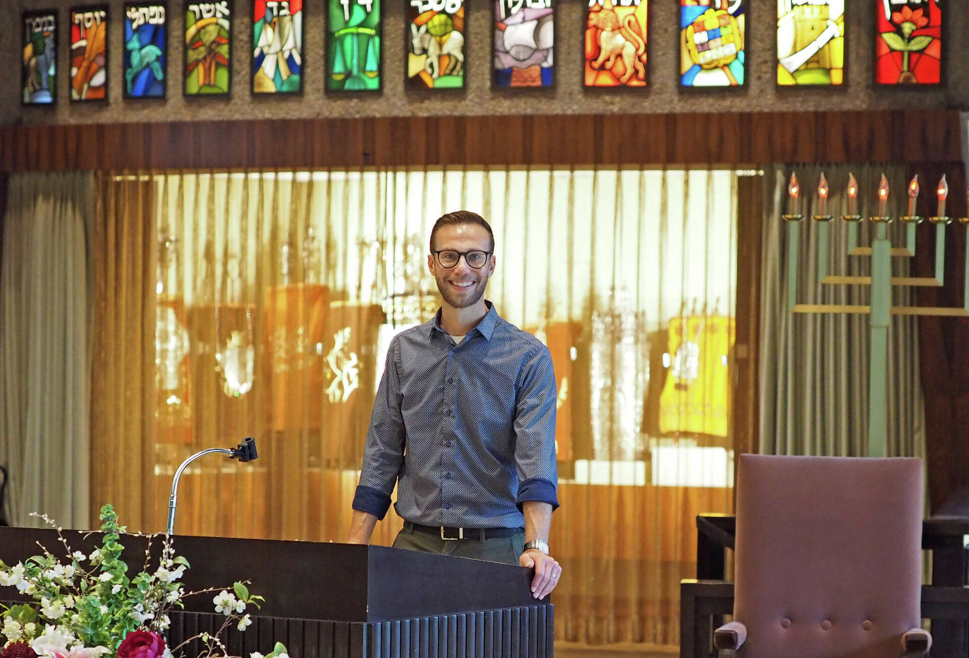 New rabbi at Stamford synagogue aims to build on predecessor’s legacy