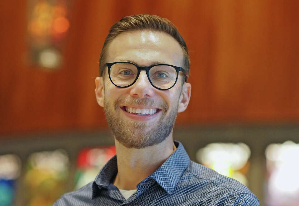 New rabbi at Stamford synagogue aims to build on predecessor’s legacy