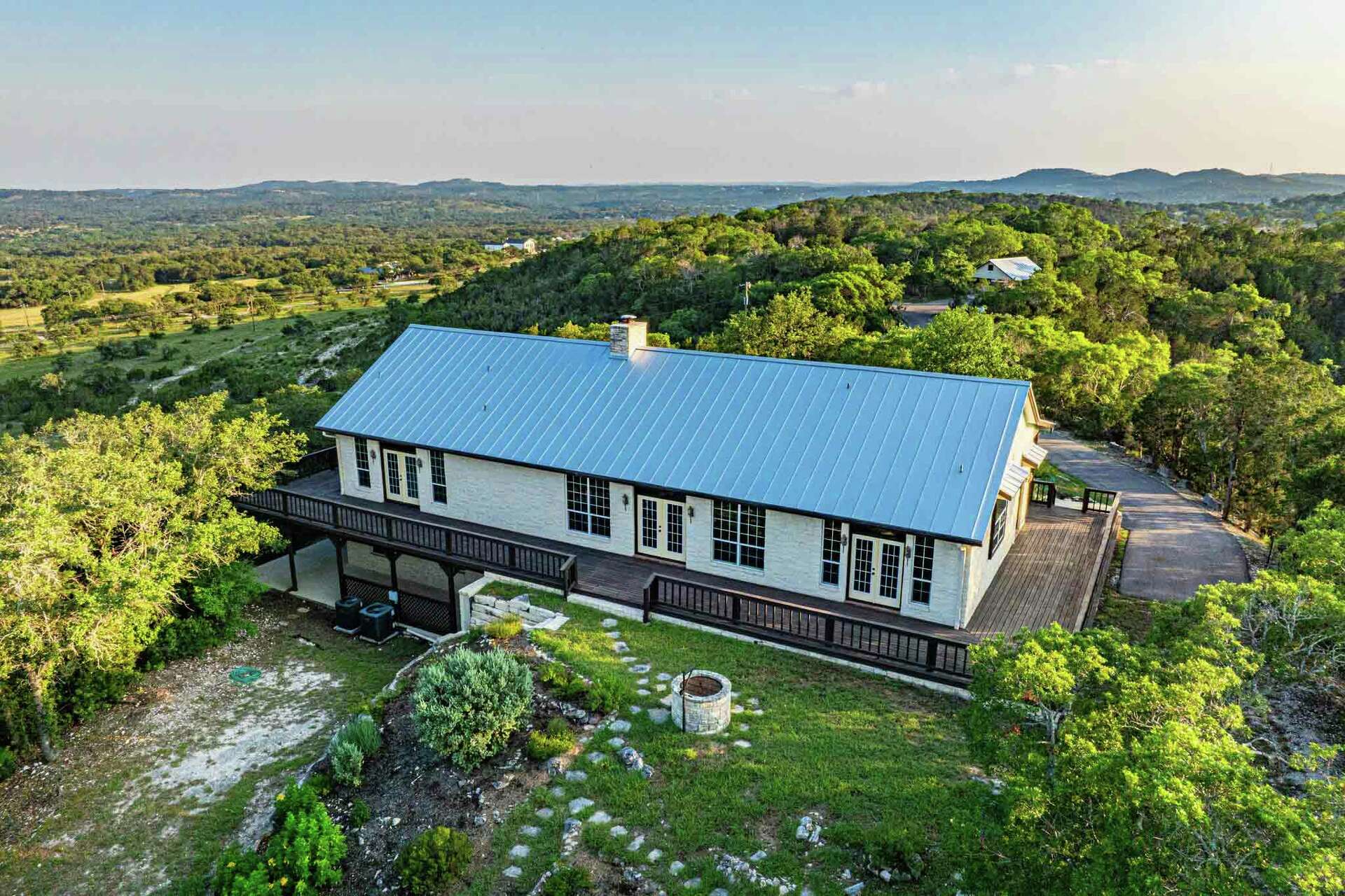 Kendall County ranch offers stunning views for $9.7 million