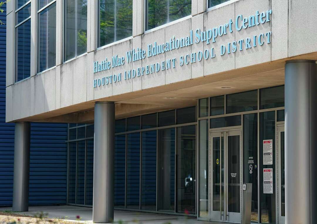 Several HISD schools combat heating issues in near-freezing weather