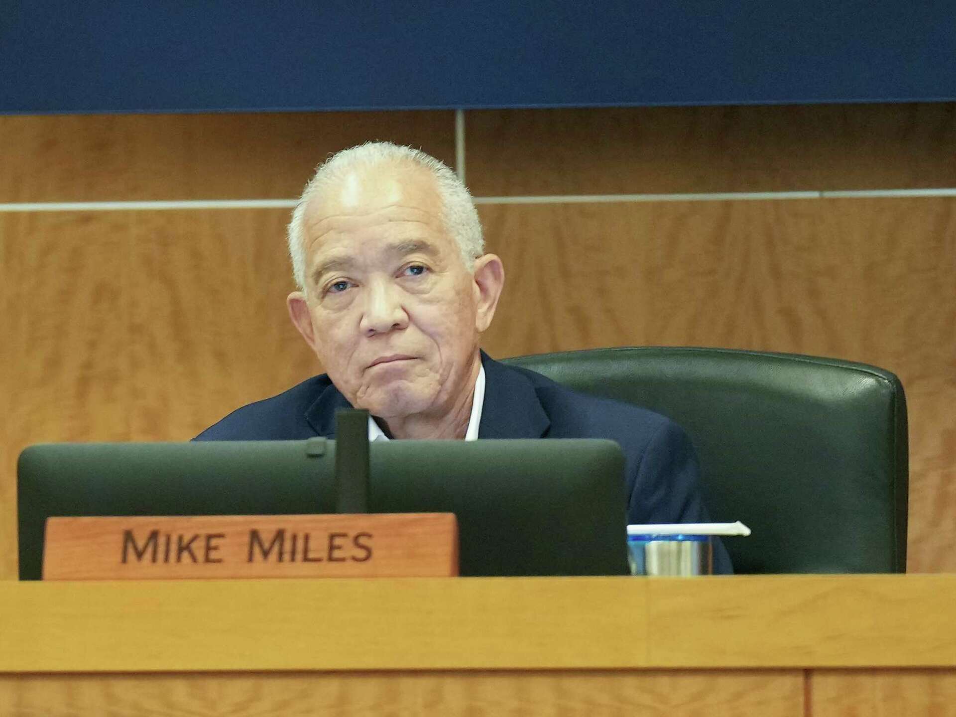 HISD superintendent has no plans for change after $4.4B bond failure