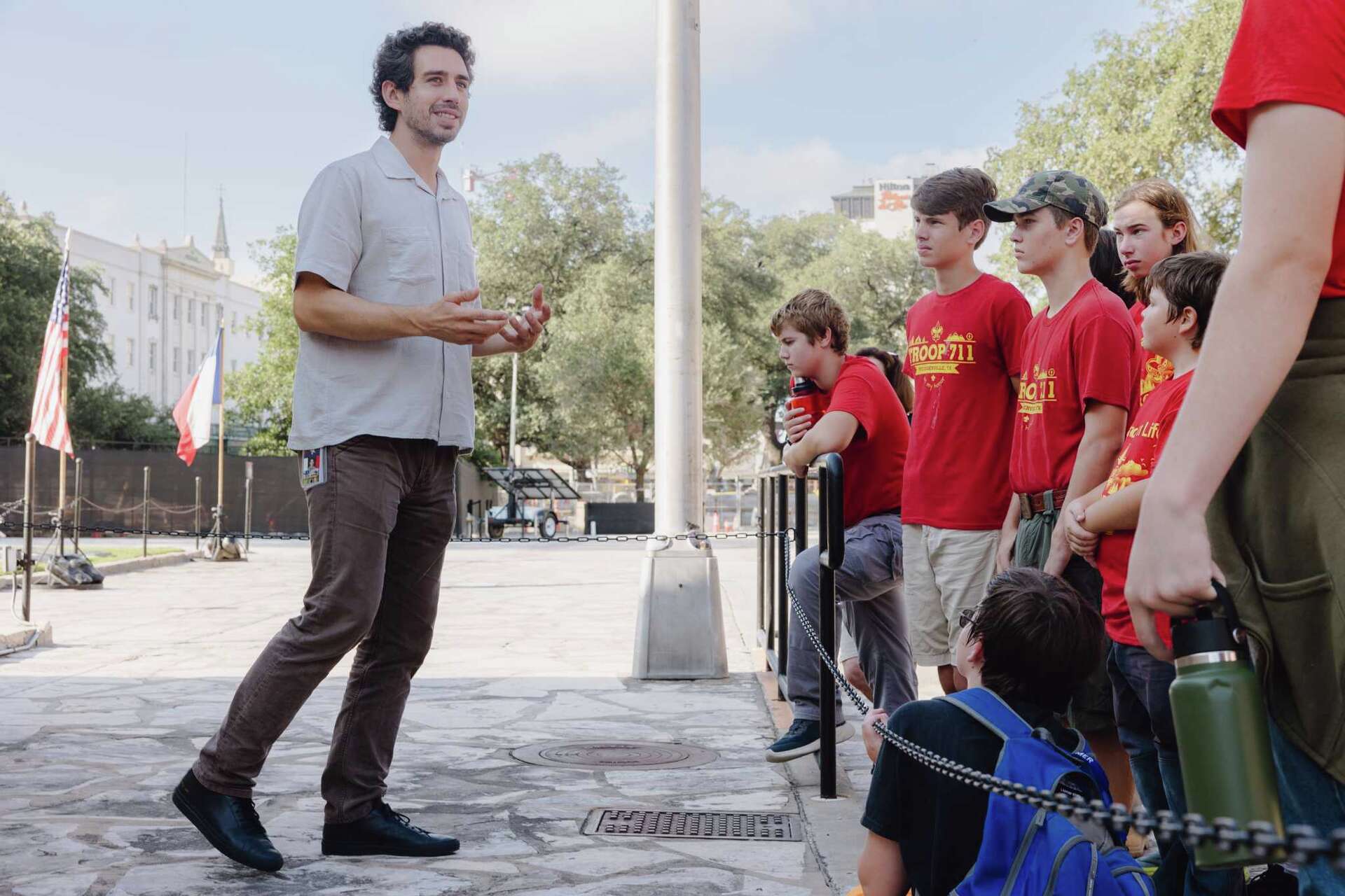 Teaching Texas history? The Alamo can take you to Mexico City.
