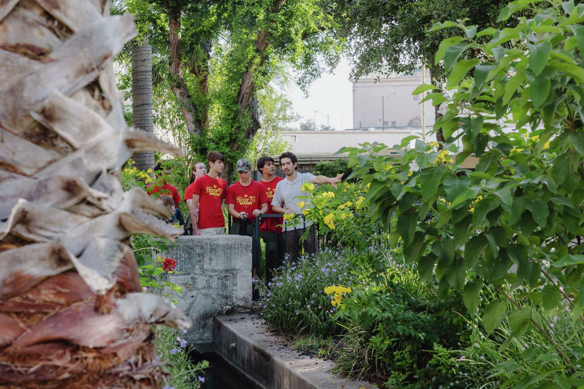 Teaching Texas history? The Alamo can take you to Mexico City.