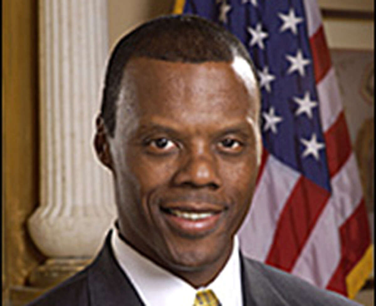 Watts to speak at Lutcher on Thursday