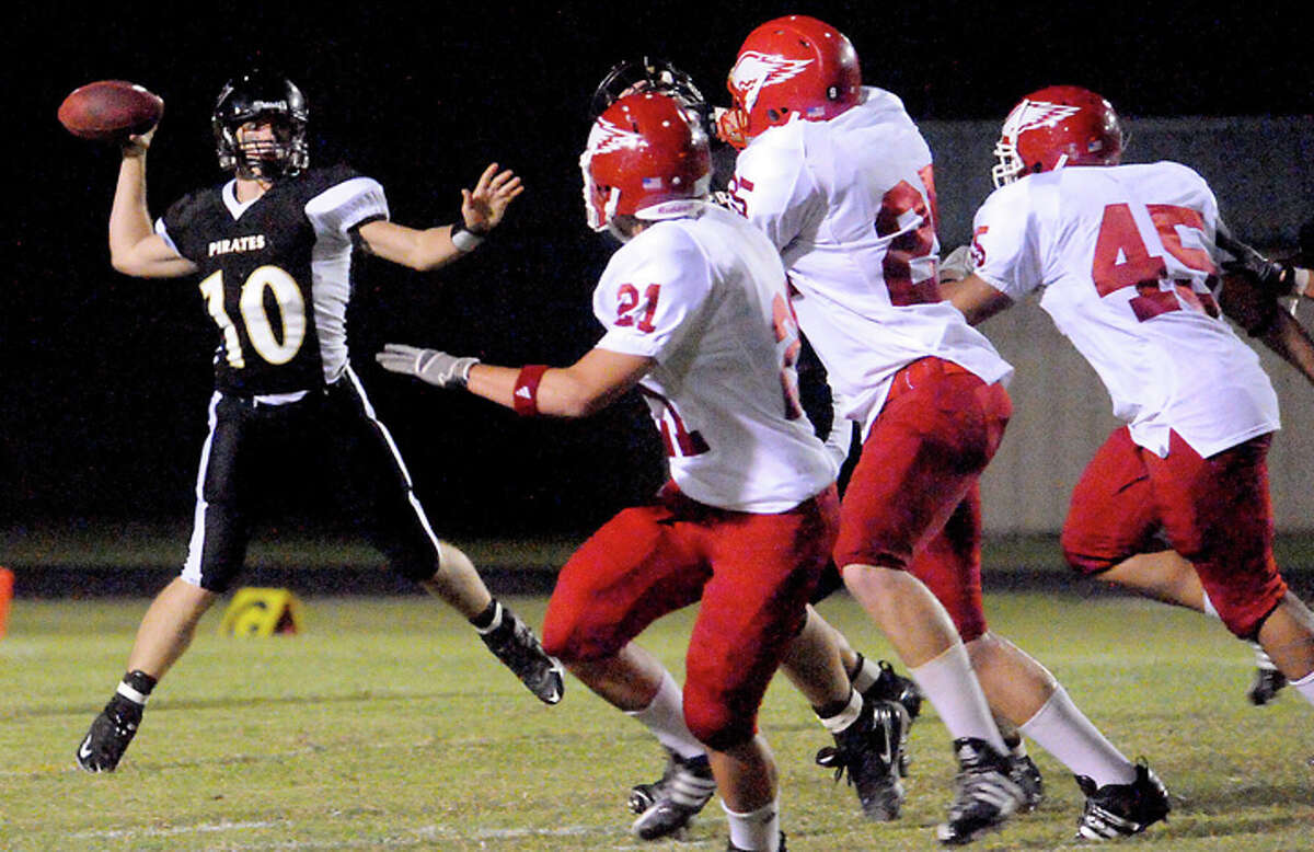 Junior-filled Vidor football team on brink of playoff berth