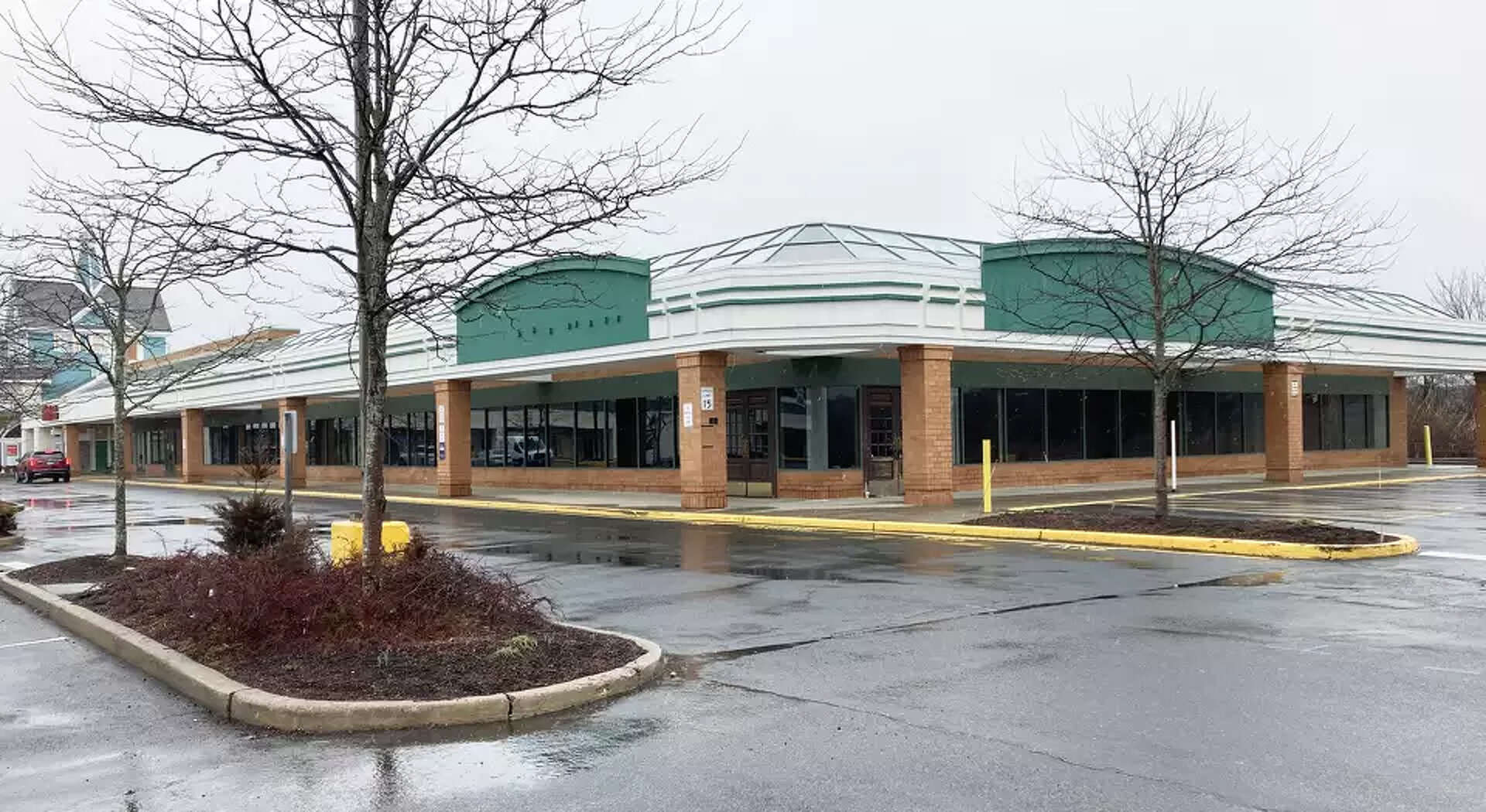Danbury Square adds new tenants, as brewpub construction moves ahead