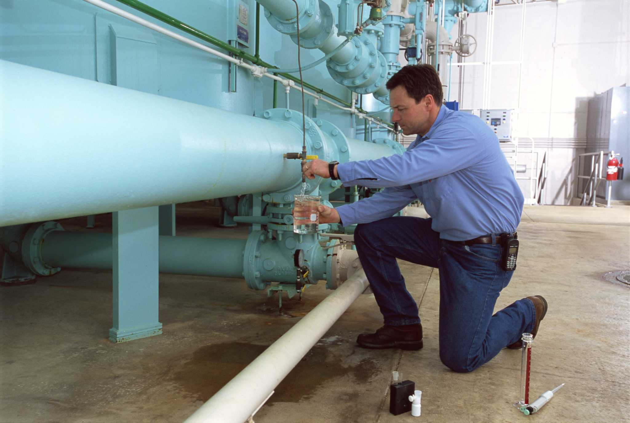 How to Ace an Interview With a Manufacturing Company