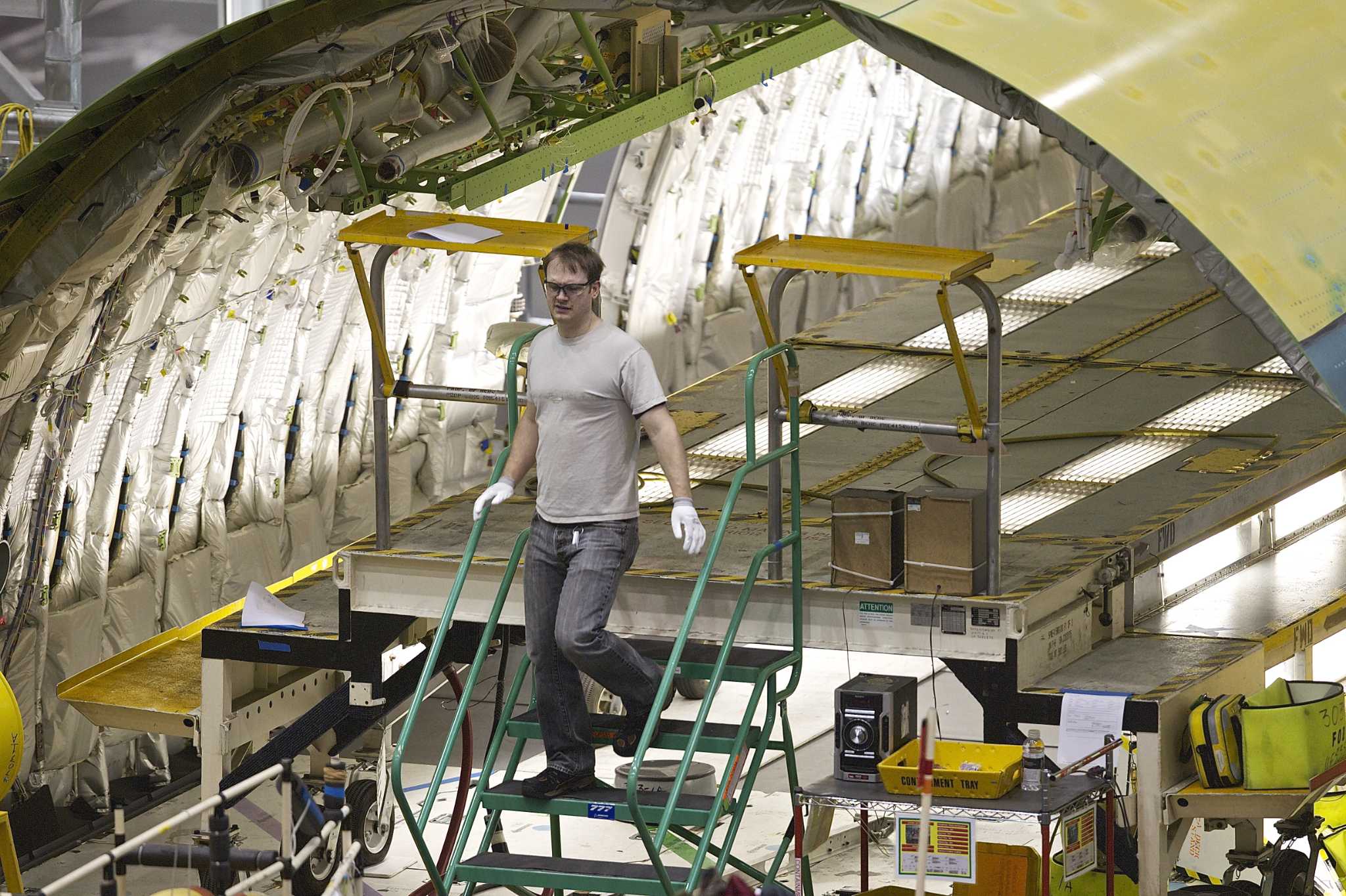 Aircraft Interior Technician Job Description