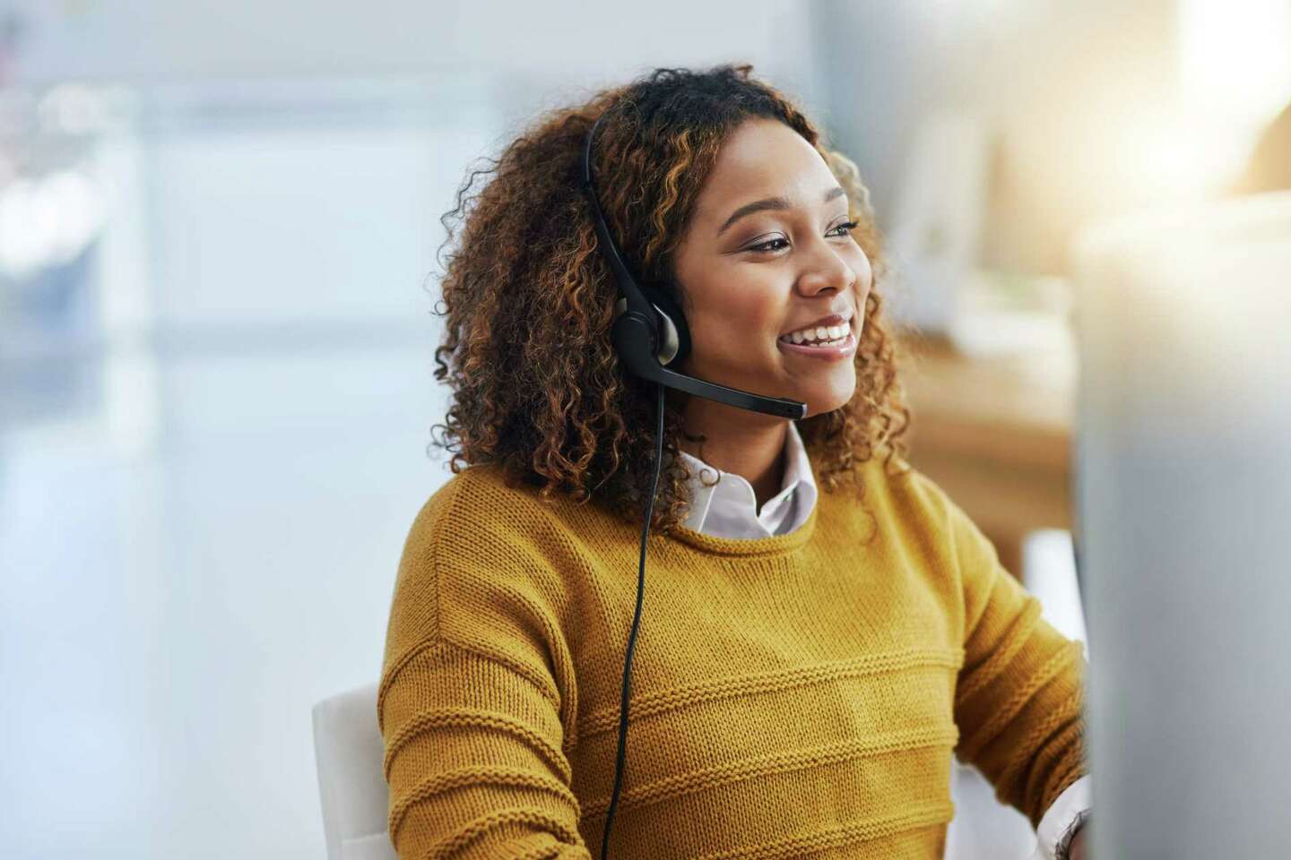 Roles & Responsibilities of QA Analysts in Call Centers