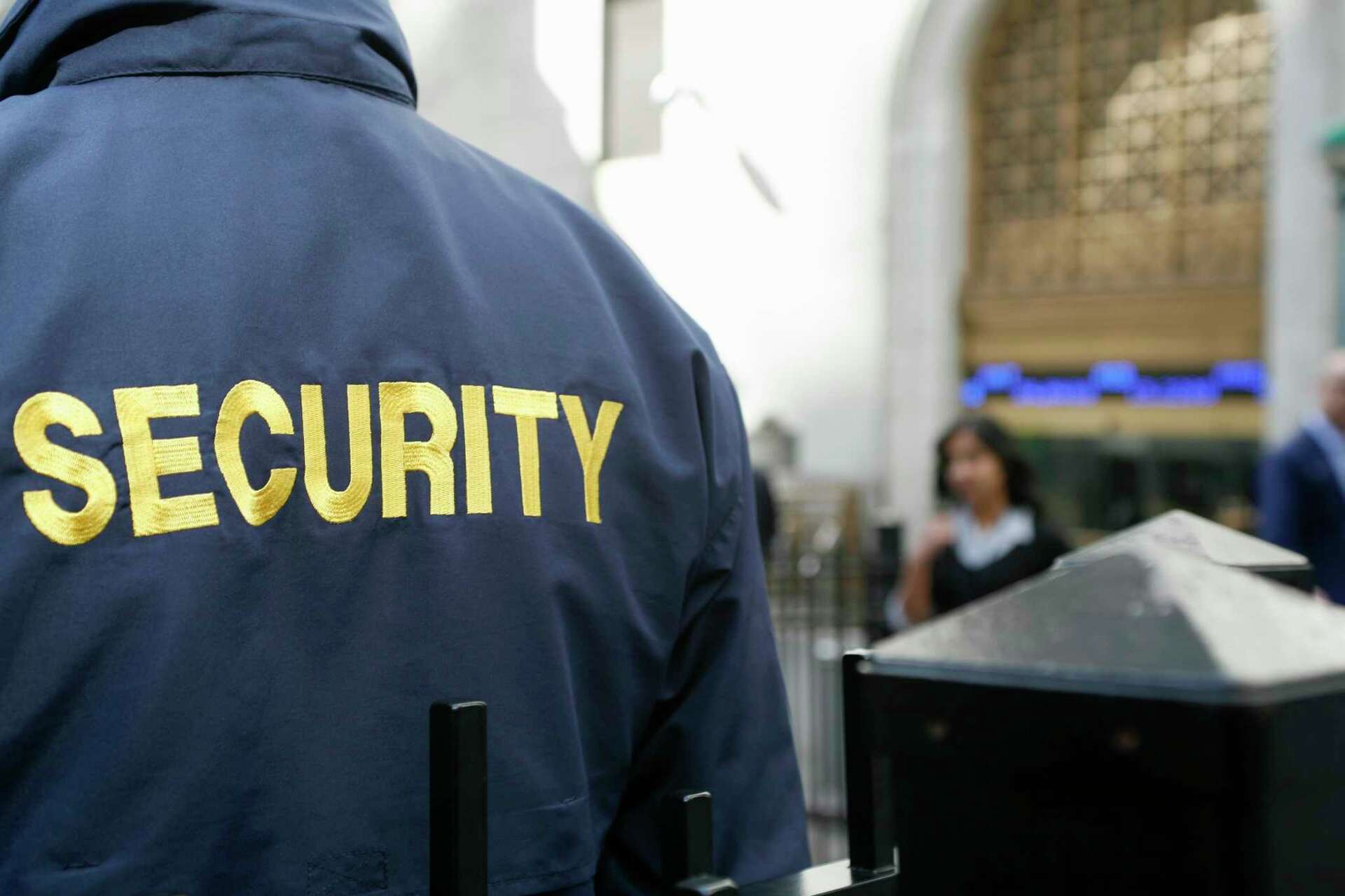 How Can I Become a Private Security Contractor?