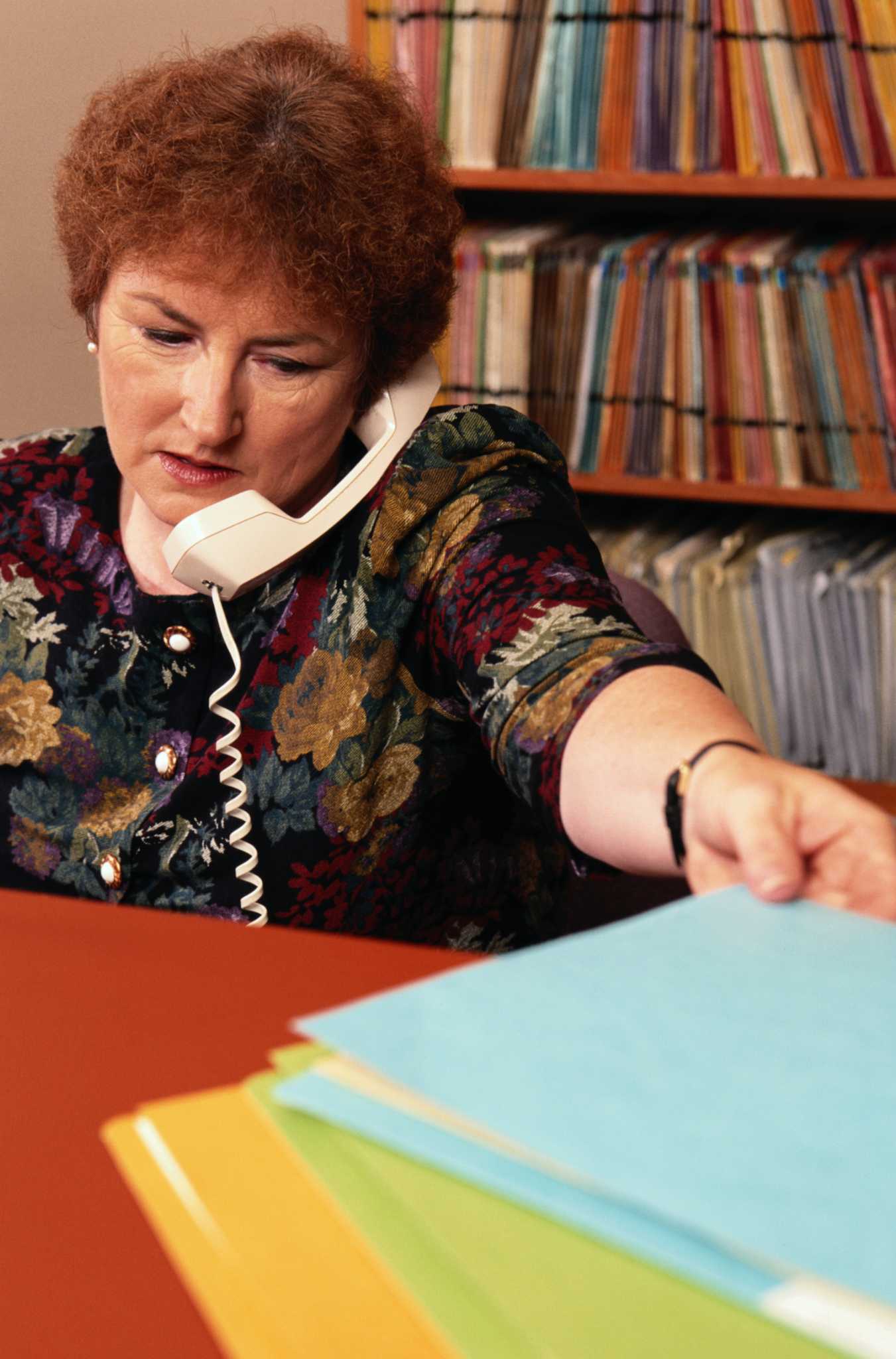 Medical Secretary: Advantages & Disadvantages of the Job