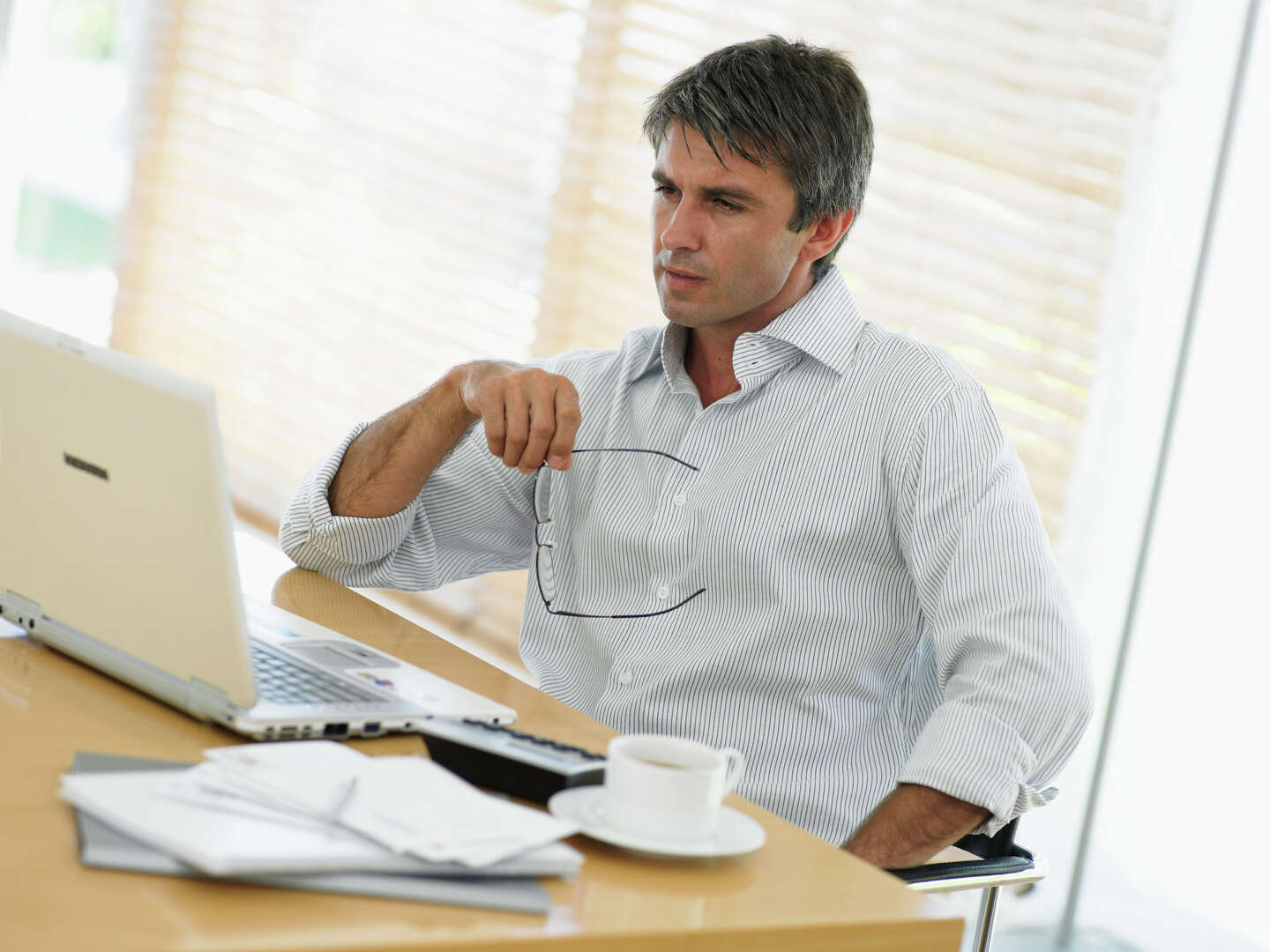 How to Cite an Attachment in a Business Letter