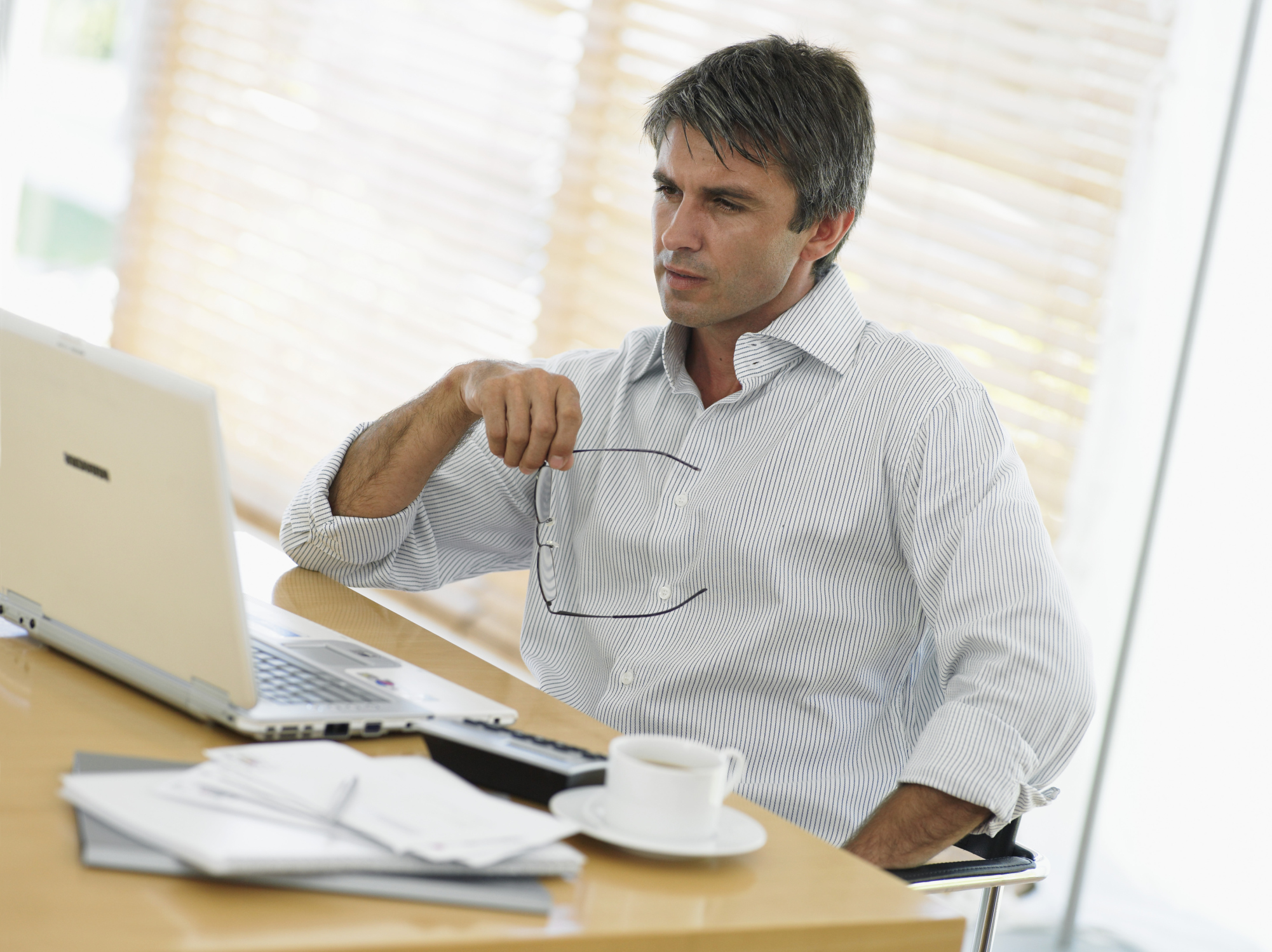 How to Cite an Attachment in a Business Letter