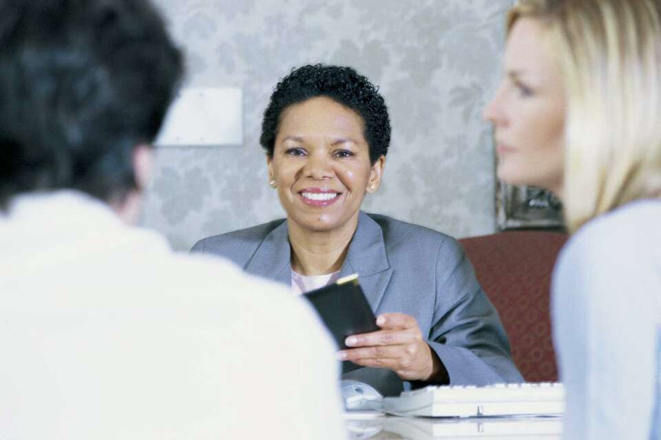 Customer Service Skills for Bank Employees