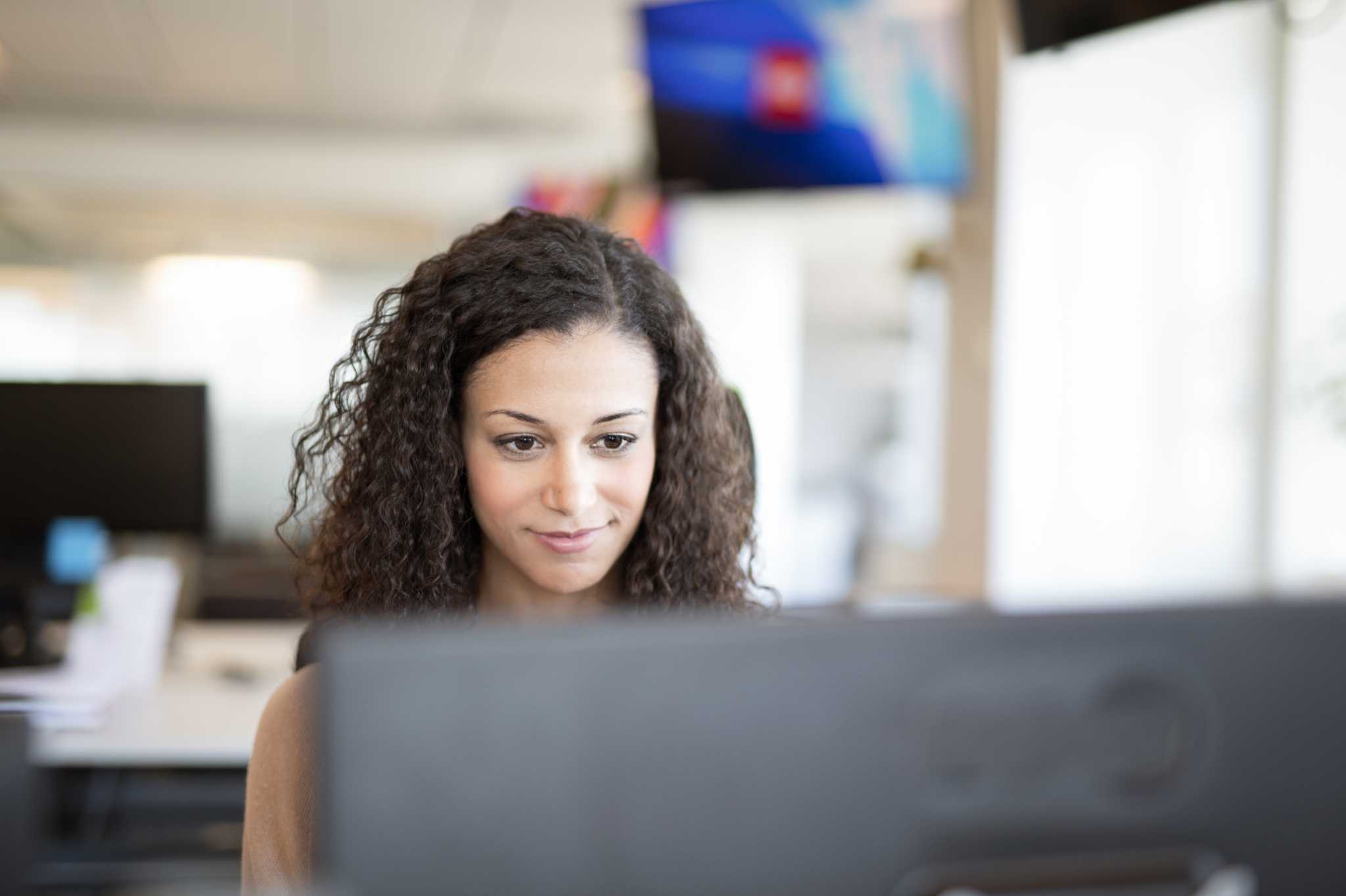 How to Demonstrate That You're a Self-Starter at Work