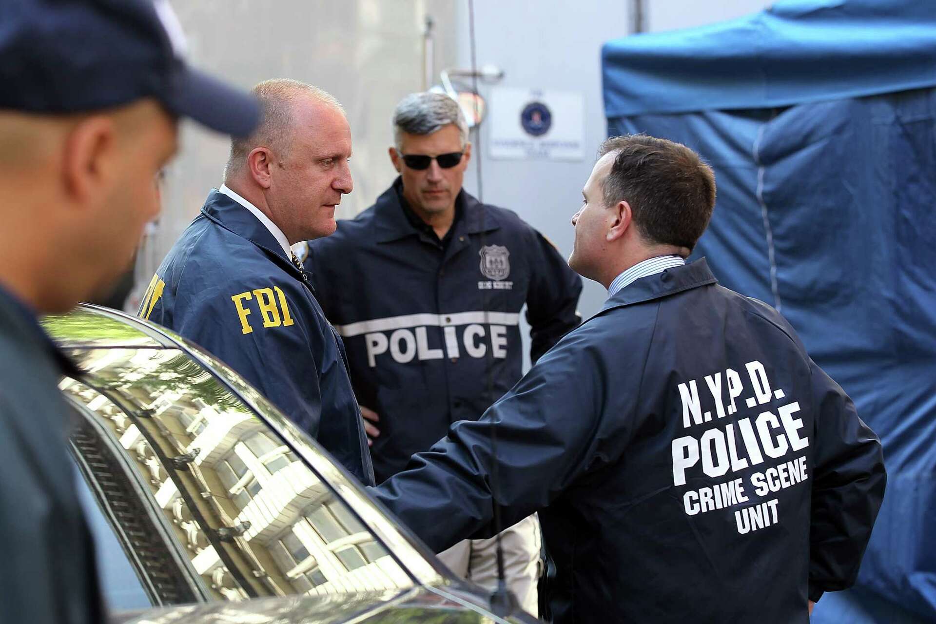 Difference Between a Criminal Investigator and a Homicide Detective