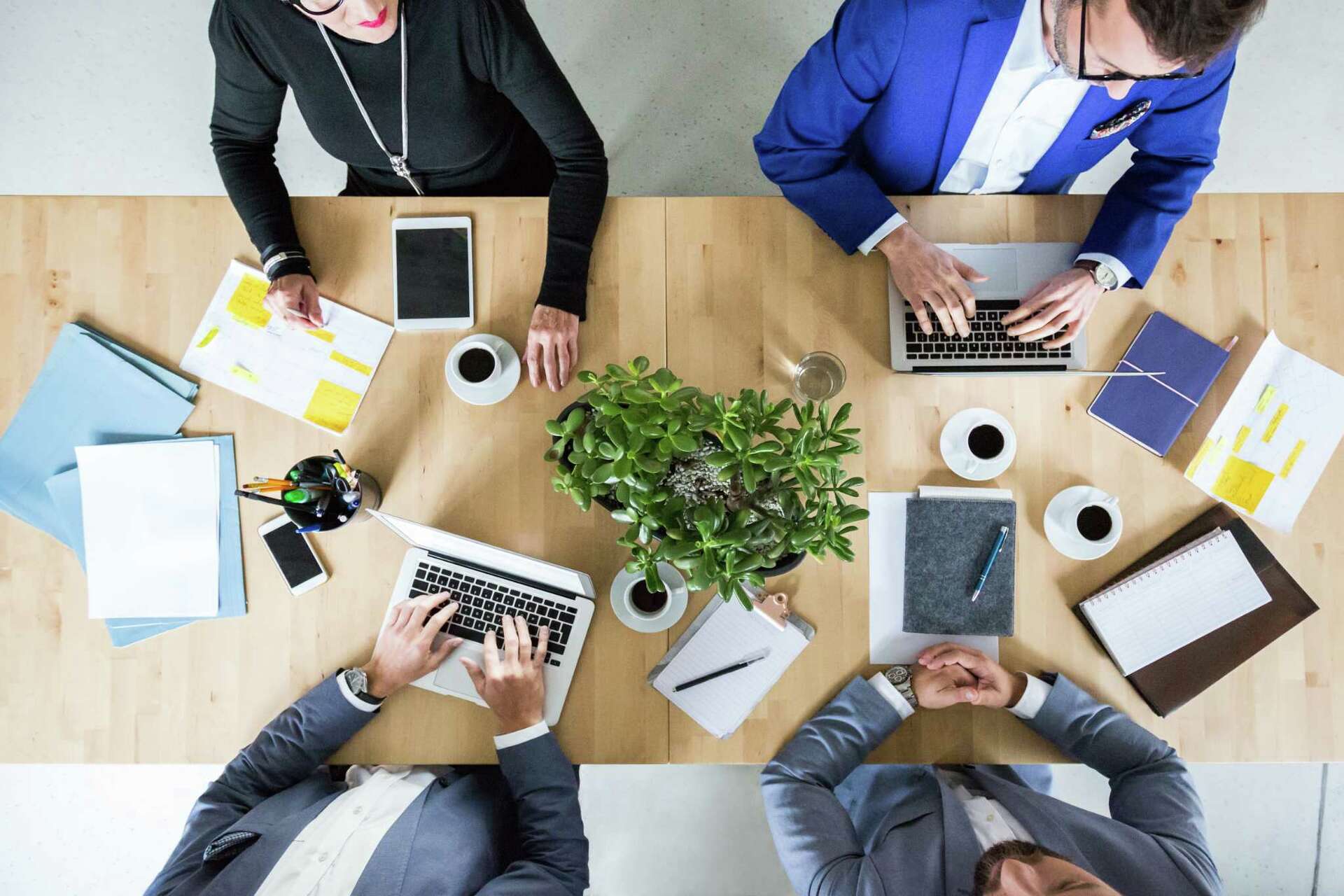 The Most Effective Techniques to Encourage Team Members to Contribute ...