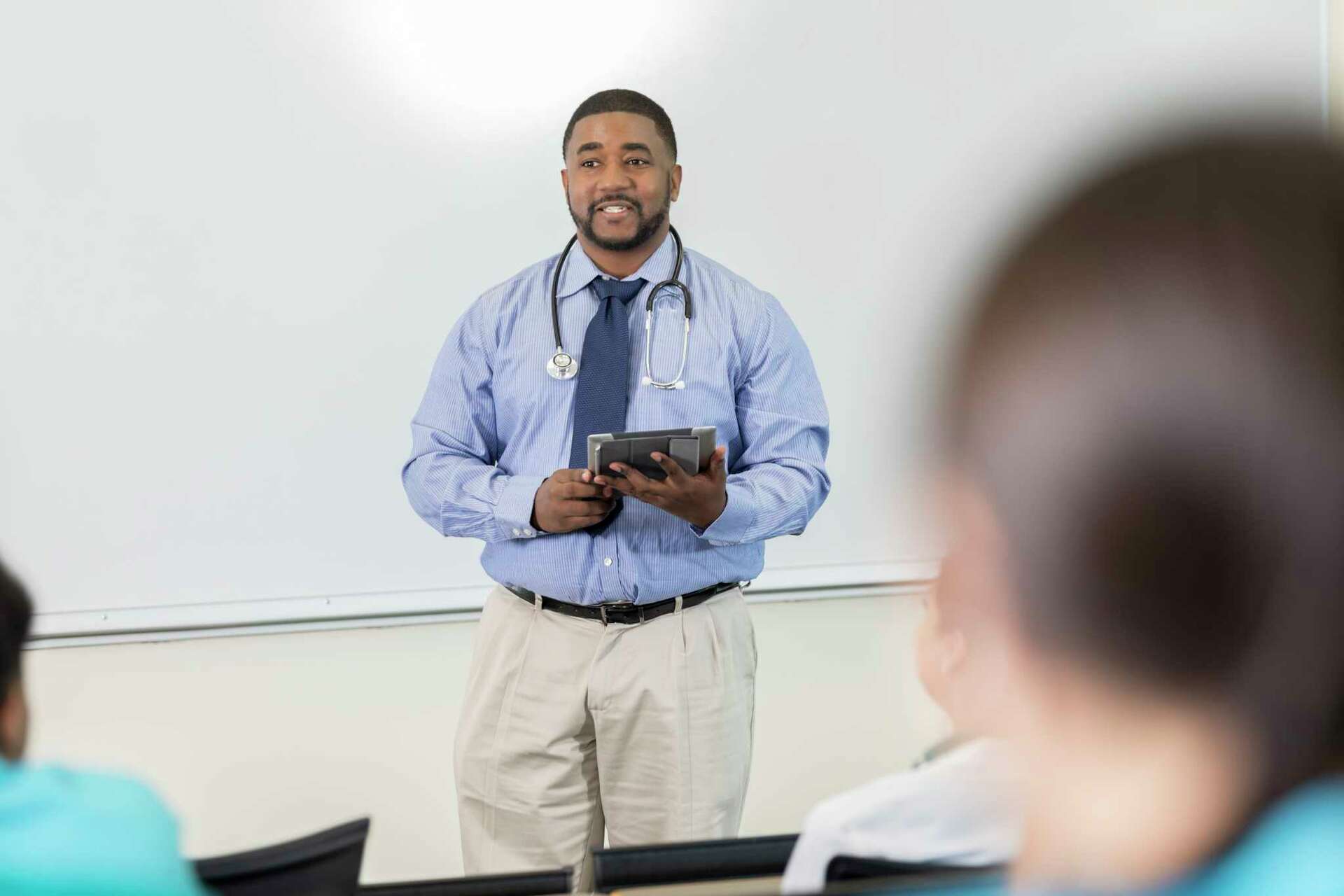 Community College Professor: Average Salary by Field and Location