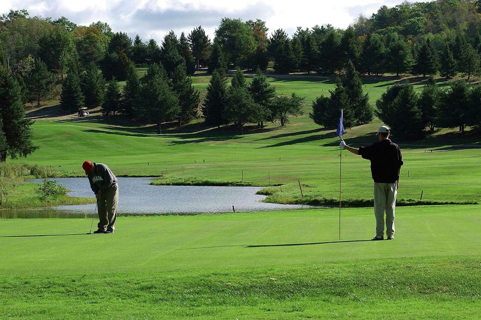 Golf Course Superintendent Job Description