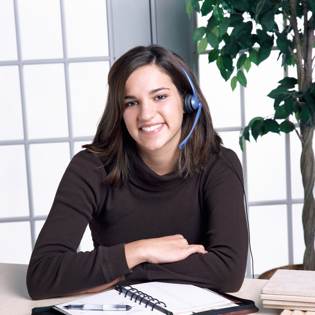 Job Description of a Jewelry Administrative Assistant