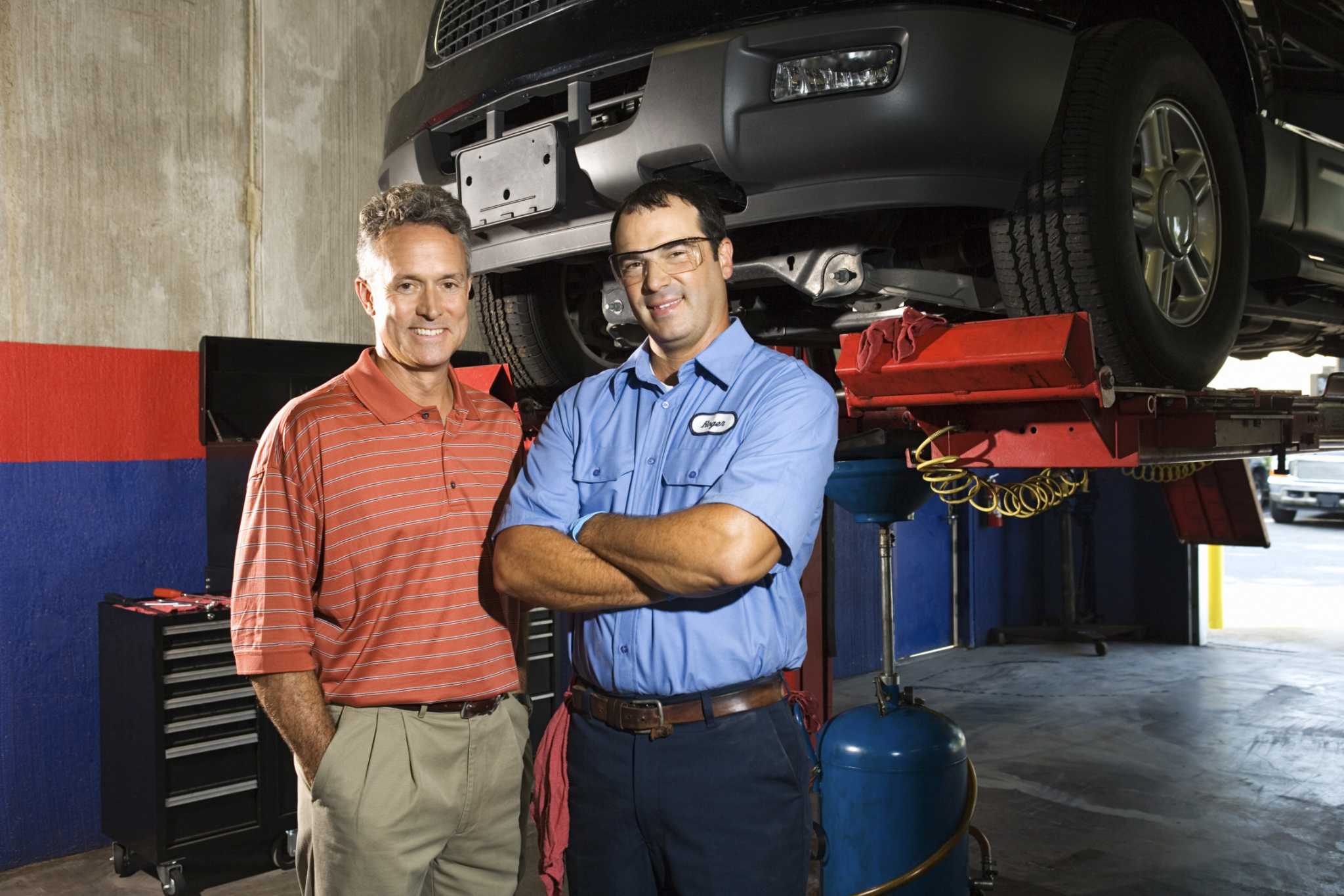 Job Description for a Motor Garage Mechanic