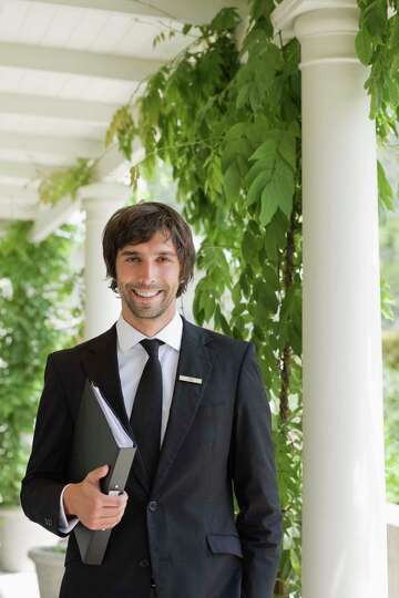 Job Description of a Restaurant, Hospitality, Food & Beverage Chief ...