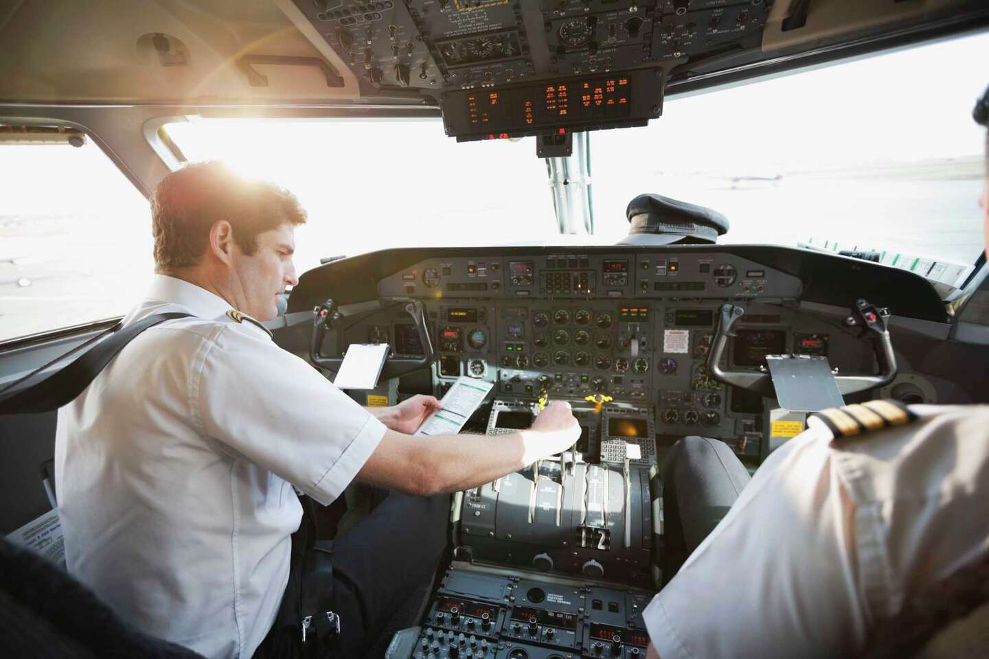 List of Jobs on an Airplane