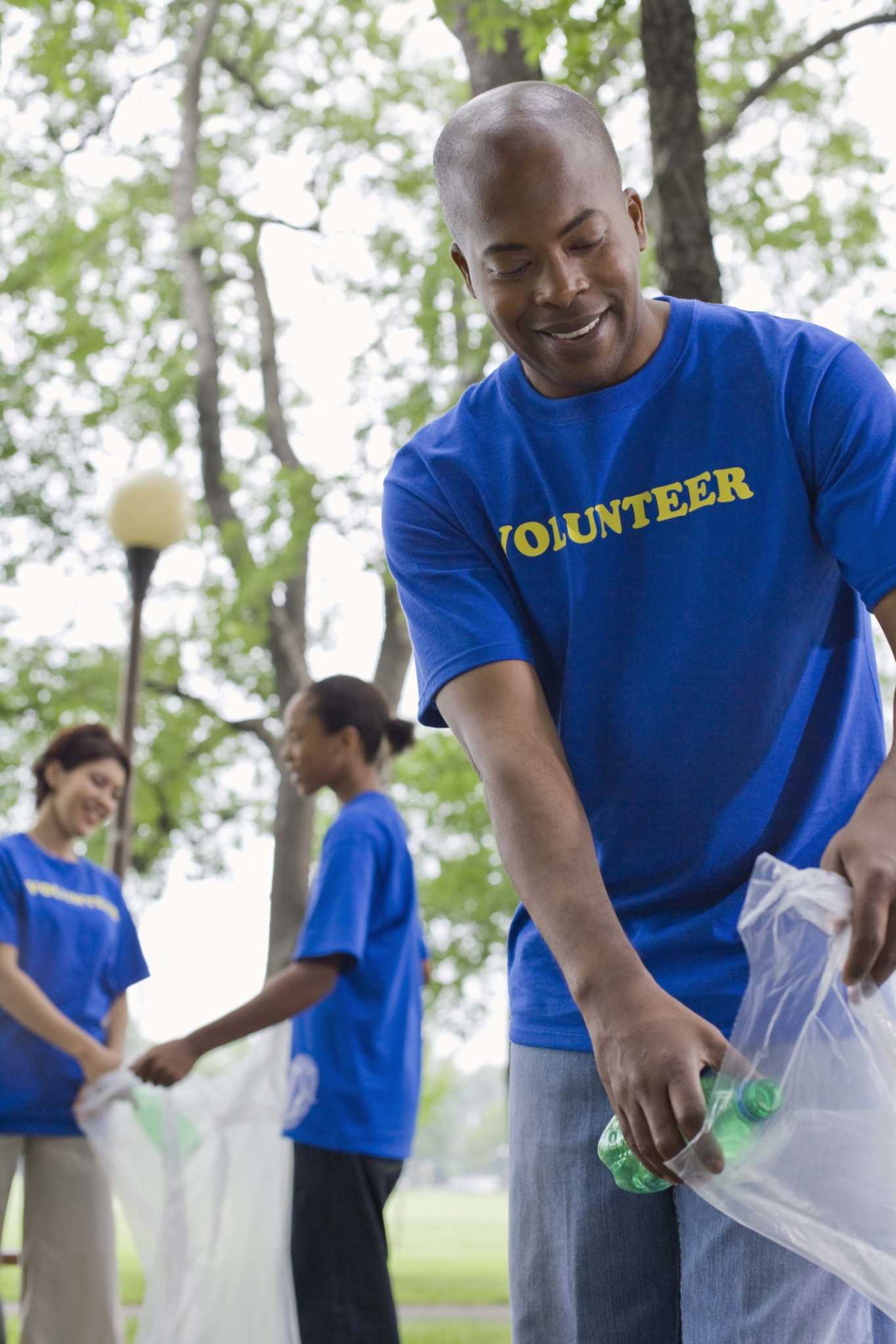 How to List Volunteer Service on a Curriculum Vitae