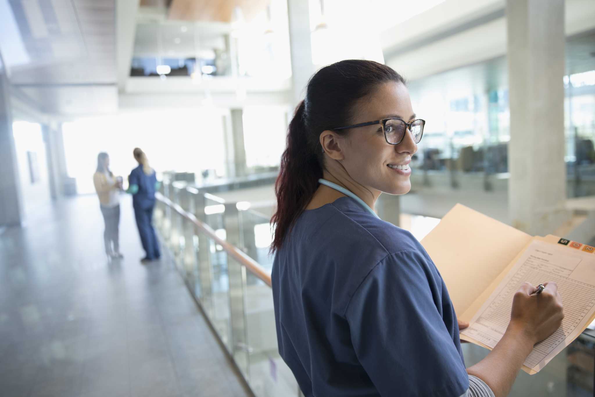How Much Does a Certified Nursing Assistant Get Paid Per Hour?