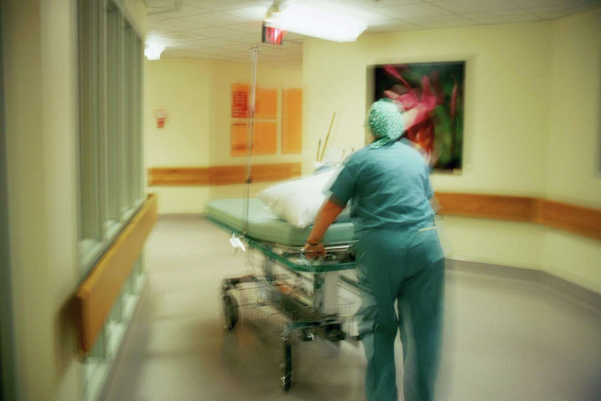 How Much Does a Patient Care Technician Get Paid Hourly?