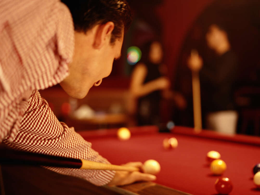 How Much Does a Professional Pool or Billiards Player Make on Average?