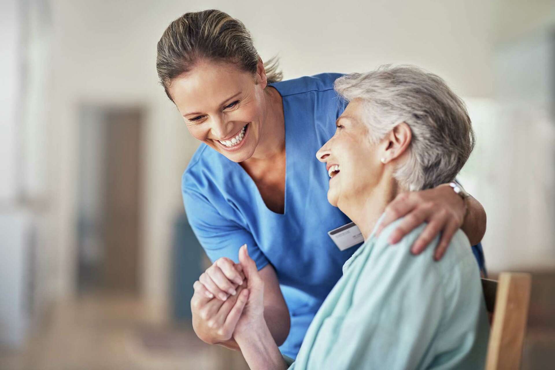 What Does a Patient Care Assistant Do in a Hospital?